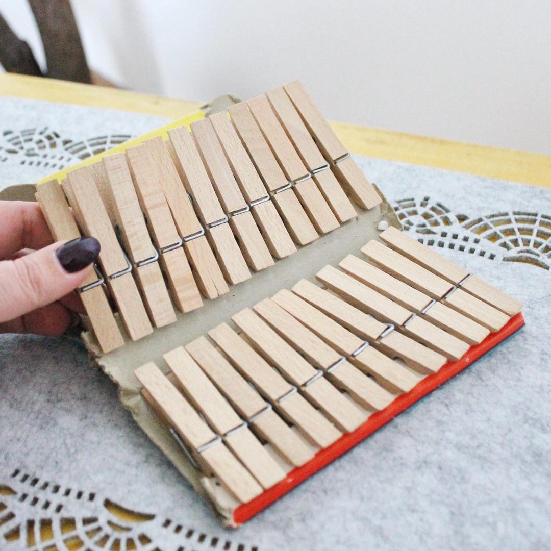 Vintage Clip Clothes Pins - Set of 36 - Wooden Clothes Pegs - Antique ...