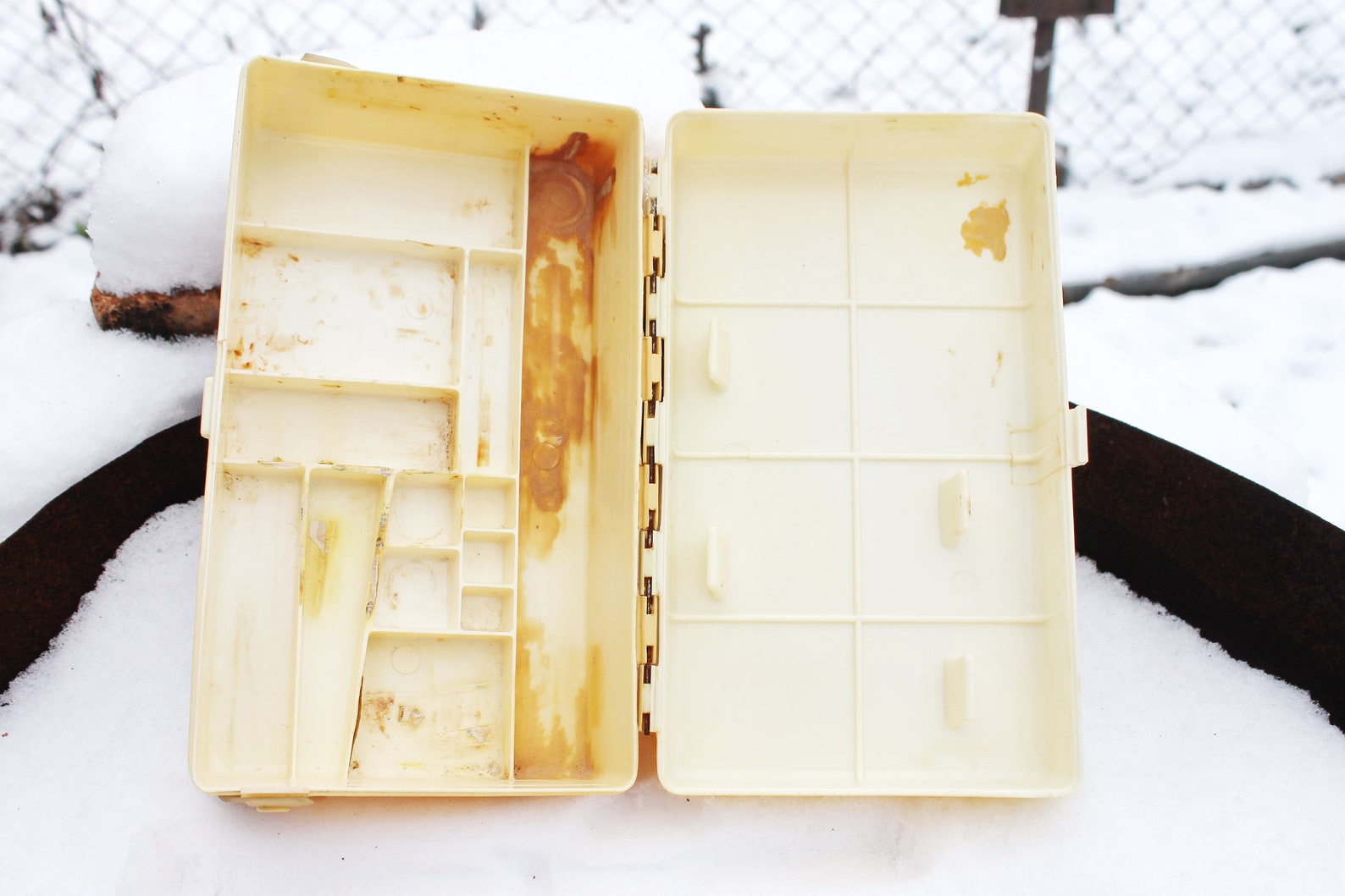 Vintage USSR Medicine First Aid Kit 9.4 Inches - Medical Box - Medical ...