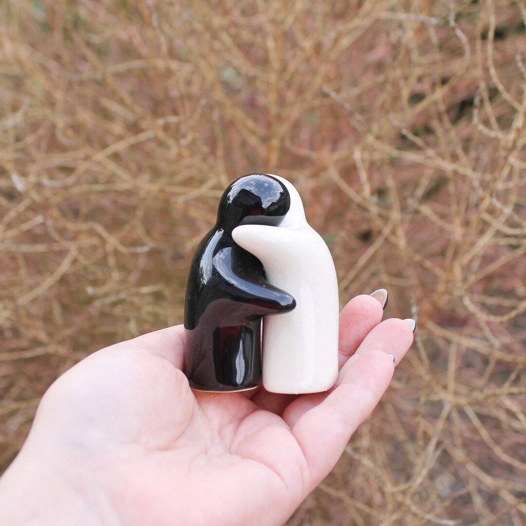 Vintage Cute Ceramic Set of Hugging Two Little Man Salt/pepper Shakers ...