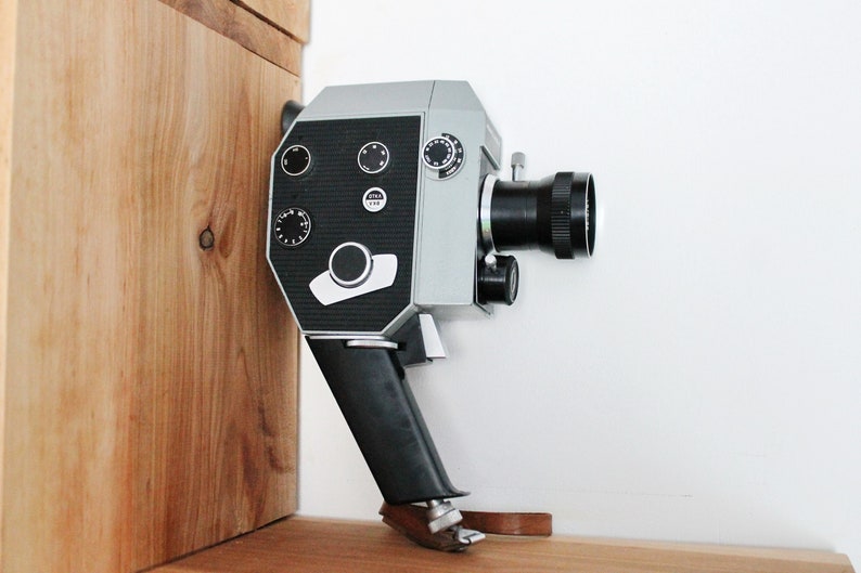 Old Vintage Soviet Movie Camera Quartz 2 8C-3 Vintage Soviet Film ...