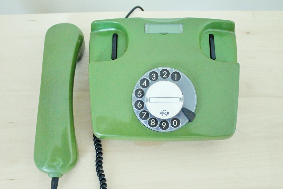 Vintage Soviet Rotary Green Telephone Circle Dial Rotary Phone Vintage ...