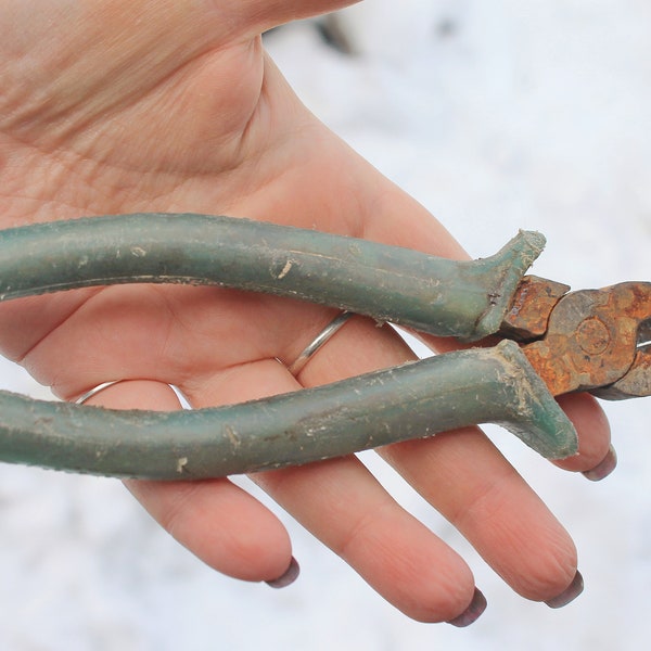Vintage Wire Cutters - Etsy