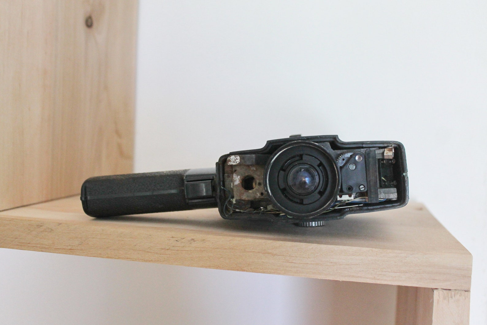 Old Vintage Soviet Movie Camera - LOMO Aurora 219 - 8mm Film - Vintage ...