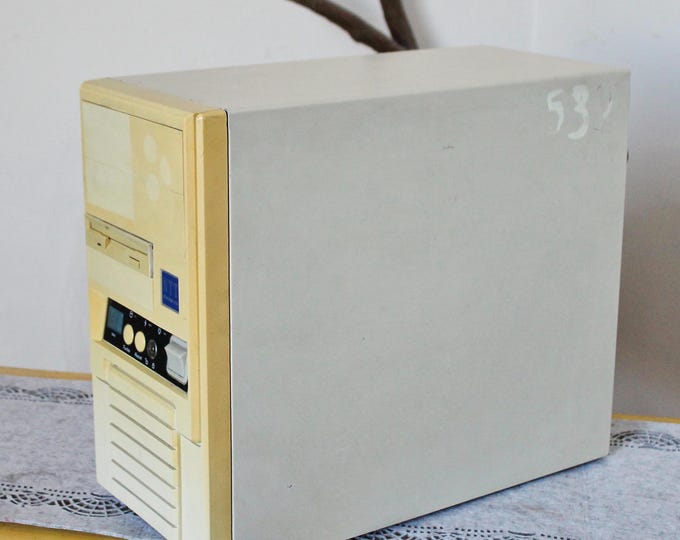 Vintage Computer Old Case - 1990-2000s - Vintage Electronics - Old ...