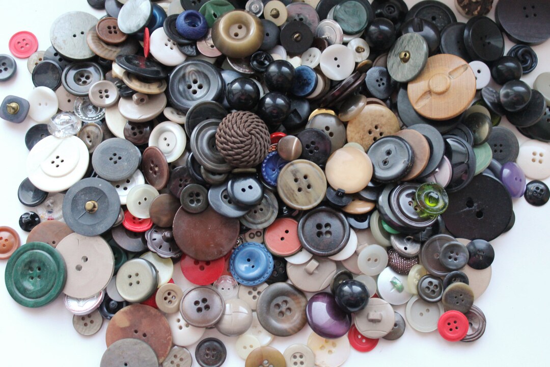 BUTTONS. USSR Vintage. A Lot of Buttons From USSR Era. Countless - 2 - Etsy