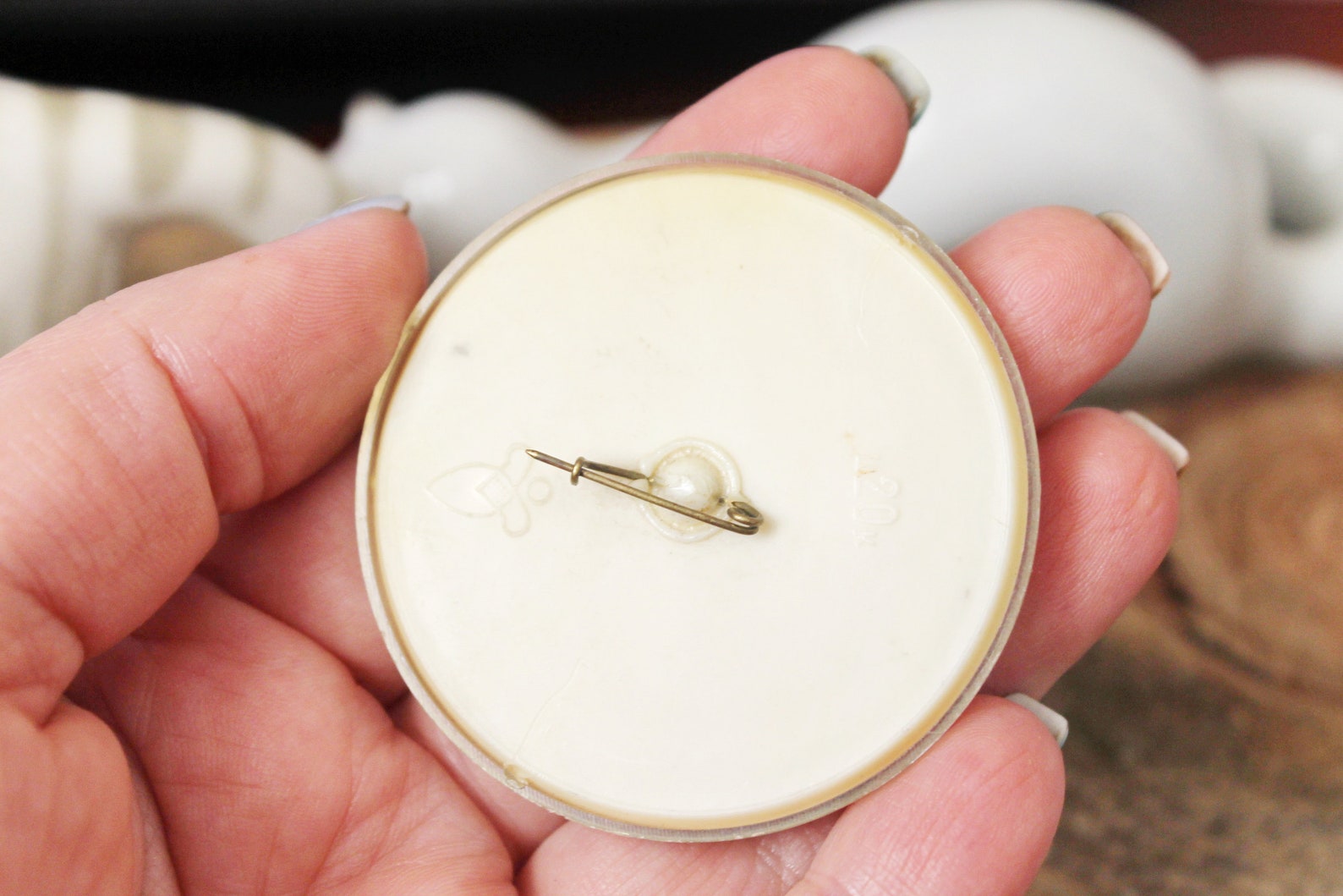 Children's Round Plastic Pin Badge Samodelkin Cartoon Hero, Made in ...