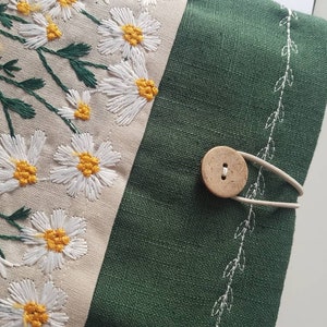 Embroidered Daisy Book Sleeve Padded Book Protector Book - Etsy UK