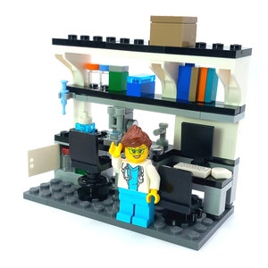Models Built of LEGO® Bricks Scientific RESEARCH LAB Bench Workstation ...