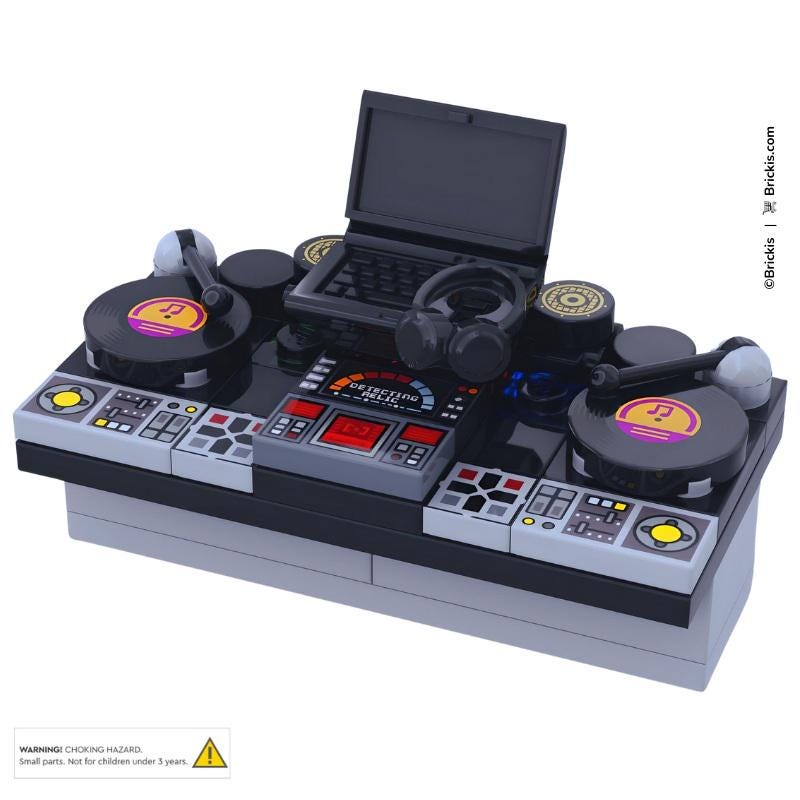 Custom LEGO® Disc Jockey Mixer Setup – Brick DJ Booth With Turntables ...