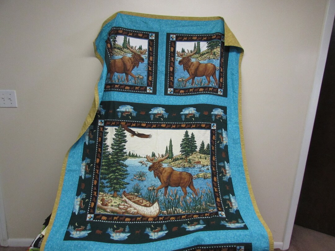 Moose Quilt / Hunting Cabin Decor / Moose Wallhanging 44 X 74 Free ...