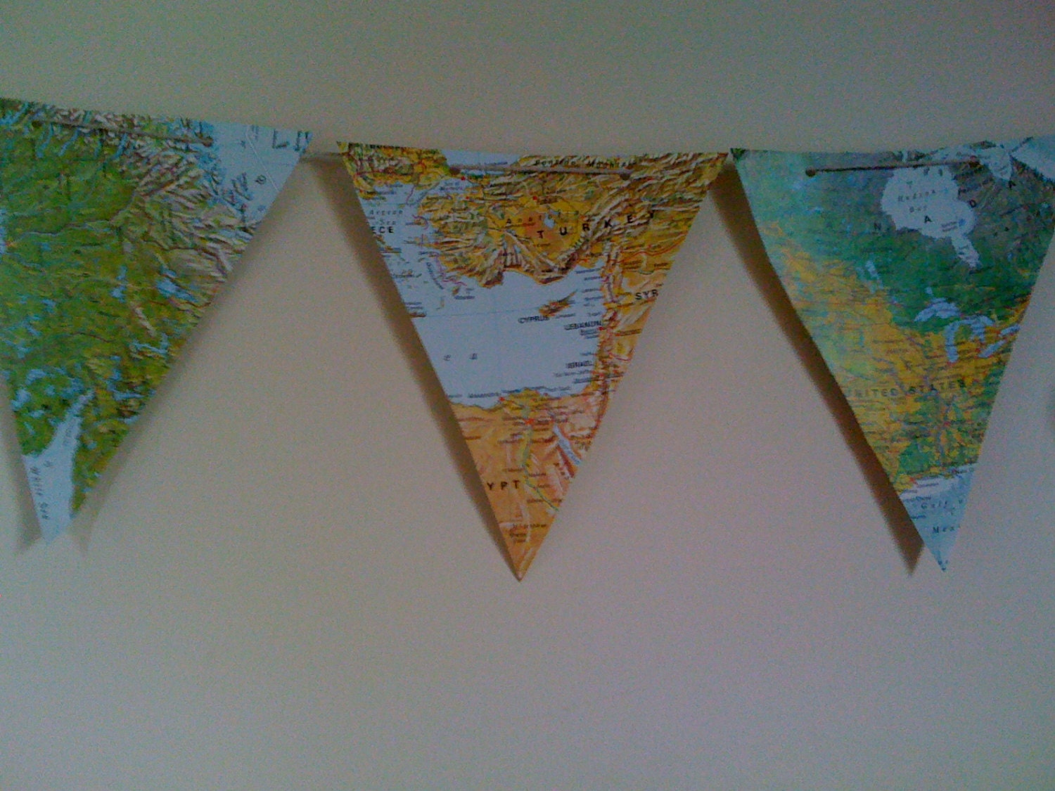 Map Bunting approx 7 ft long with 7 individual flags made in | Etsy