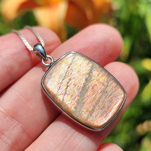 Rainbow Lattice Sunstone Pendant Rainbow Lattice Sunstone Sunstone Necklace Rainbow Sunstone Rainbow Lattice Stone Sunstone Stone Etsy