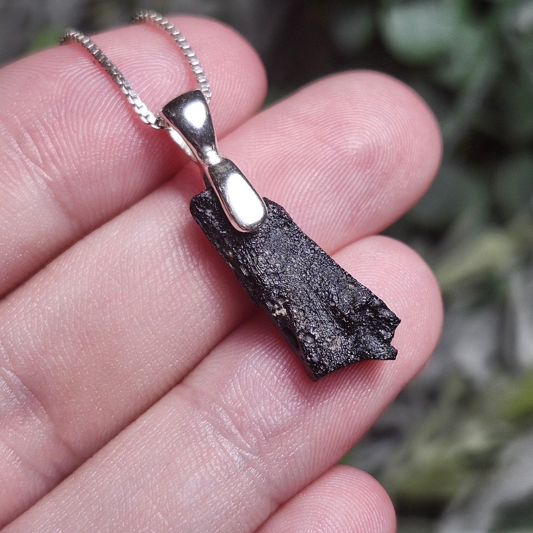 Irgizite Meteorite Pendant Tektite Pendant Tektite Raw Black Tektite ...