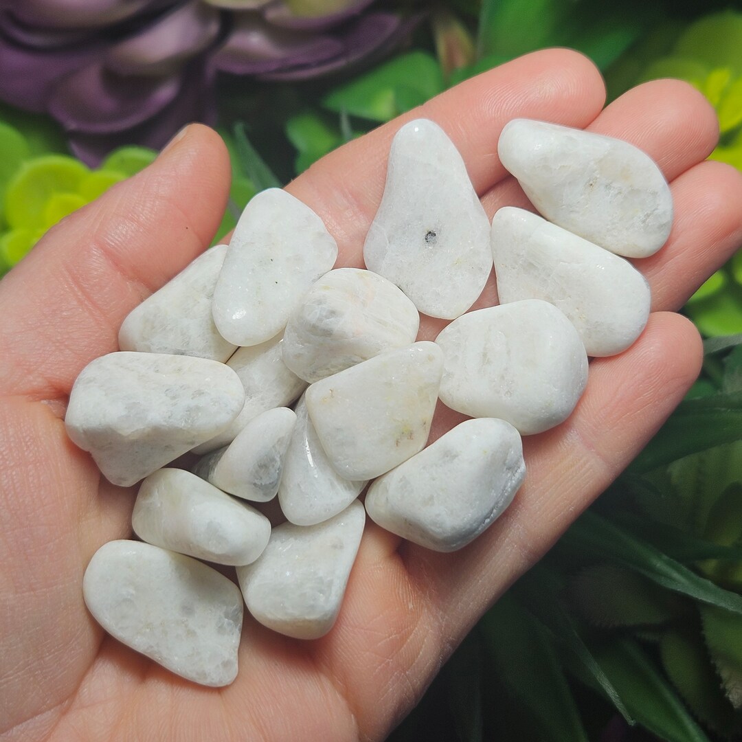 Virginia Moonstone Crystal - White Moonstone - Moonstone - Tumbled ...