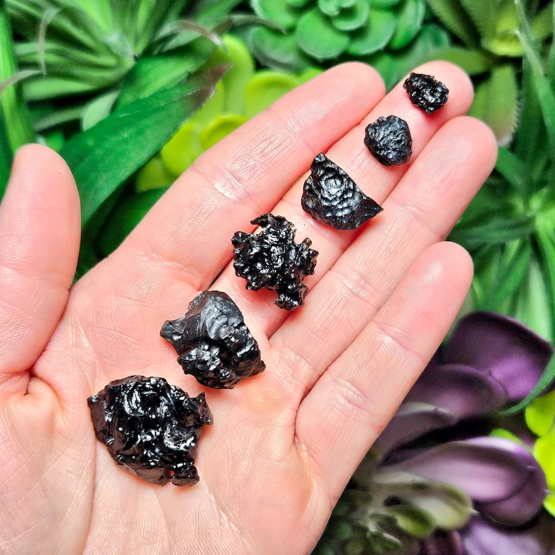 Billitonite Tektite Specimen: Raw Black Impactite Stone - Etsy UK