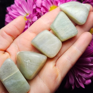Green Moonstone Crystal Moonstone Garnierite Green Moonstone Freeform ...