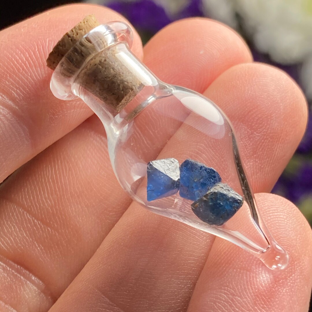 Blue Spinel Crystals GAHNITE Raw Spinel Crystal Blue Spinel Spinel ...