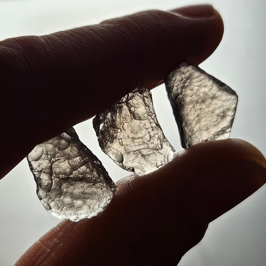 Colombianite Tektite Crystal, Colombianite Impactite Glass Specimen - Etsy