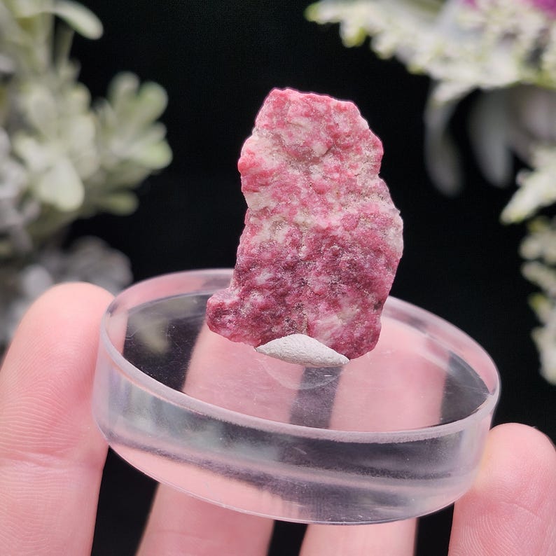 Thulite Stone, Norwegian Thulite - Etsy