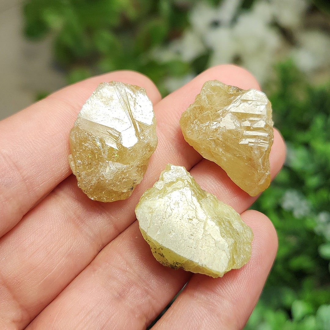 Titanite Crystal - Sphene Gemstone - RARE Crystal -sphene Crystal ...