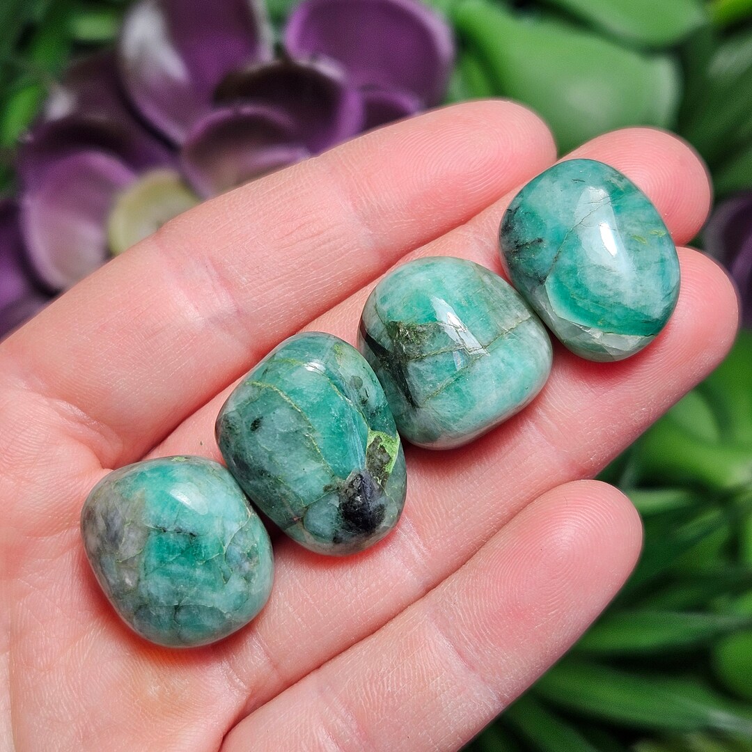Emerald Crystal AA Emerald Tumbled Green Emerald Natural Emerald ...