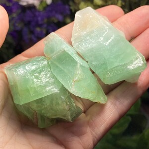 Green Calcite Crystal / Raw Green Calcite / Green Calcite Stone / Rouch ...