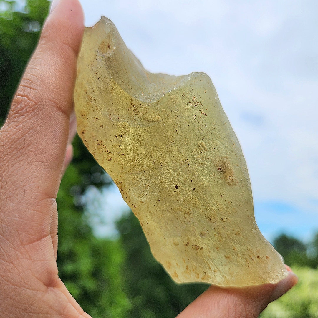 Libyan Desert Glass - Libyan Gold Tektite - Angel Chimes - Libyan Glass ...