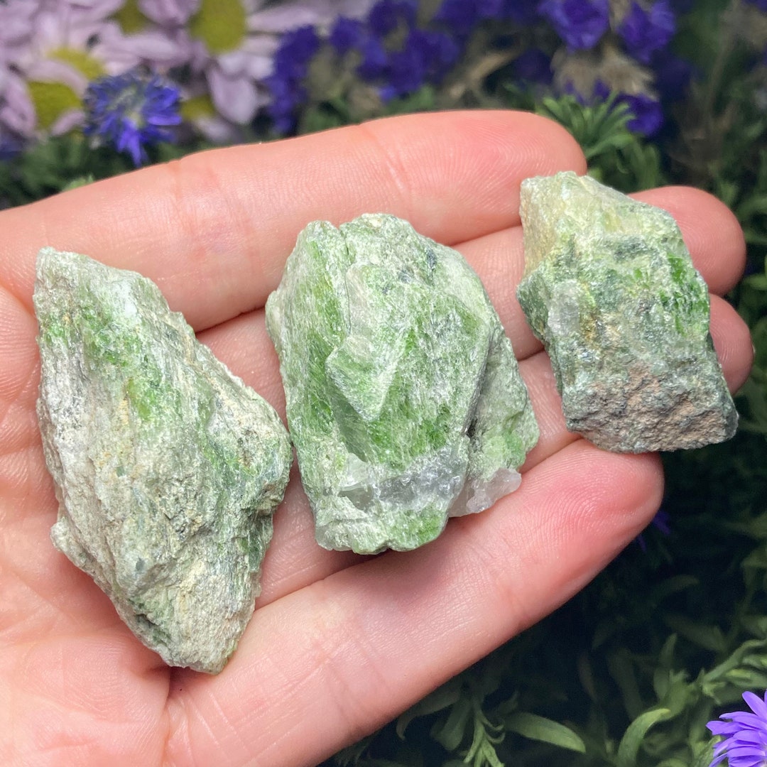 Green Diopside Crystal / Raw Diopside / Green Diopside / Diopside Stone / Mineral Specimen ...