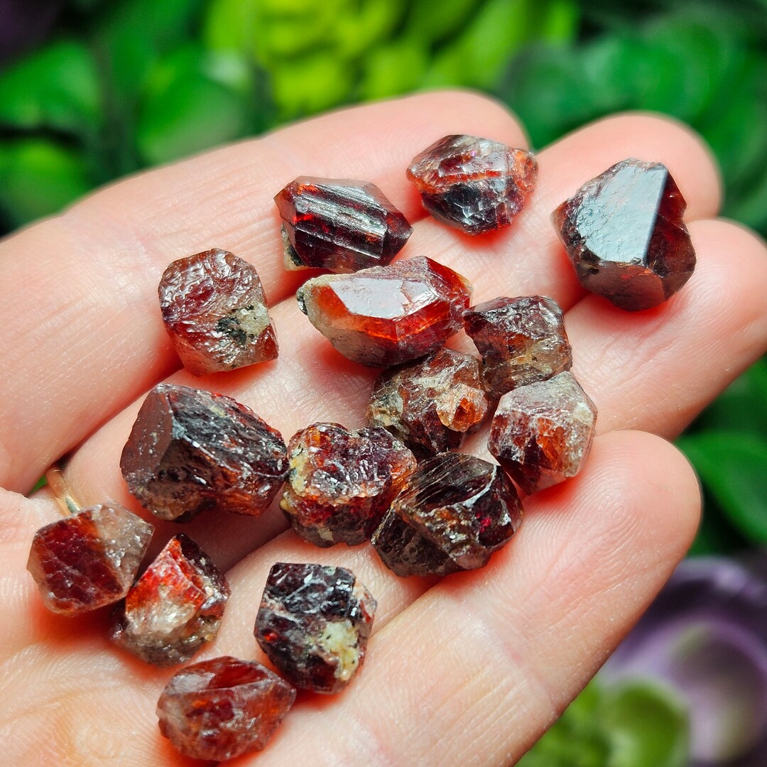 Zircon Crystal / Red Zircon / Zircon Stone / Zircon Specimen / Red ...