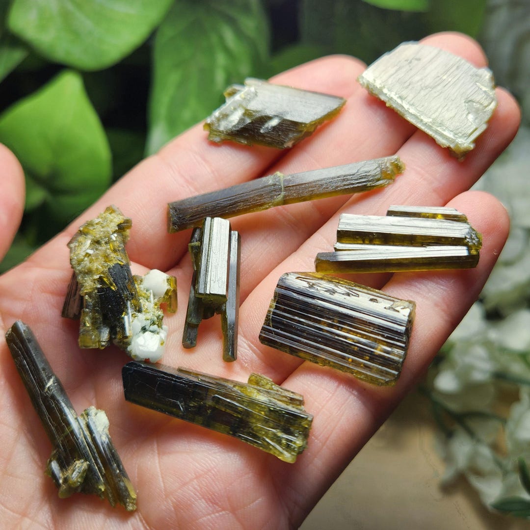 Epidote Crystal - Raw Epidote - Epidote Cluster - Epidote Specimen ...