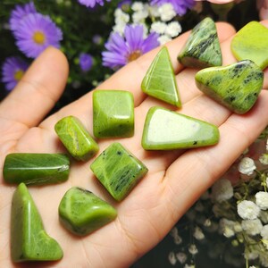 Canadian Jade - Green Jade - Green Jade Crystal - Green Jade Stone ...