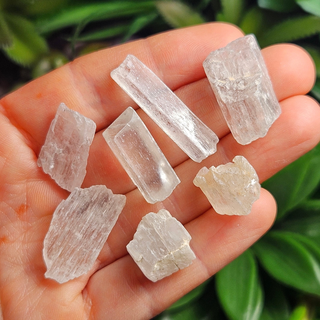 Spodumene Crystal - Triphane Crystal - Raw Spodumene - Spodumene ...