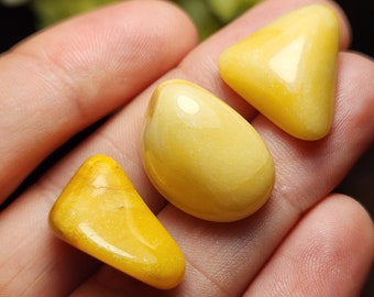 Yellow Jasper Crystal - Tumbled Yellow Jasper - Polished Yellow Jasper Crystal - Tumbled Yellow Jasper - Polished