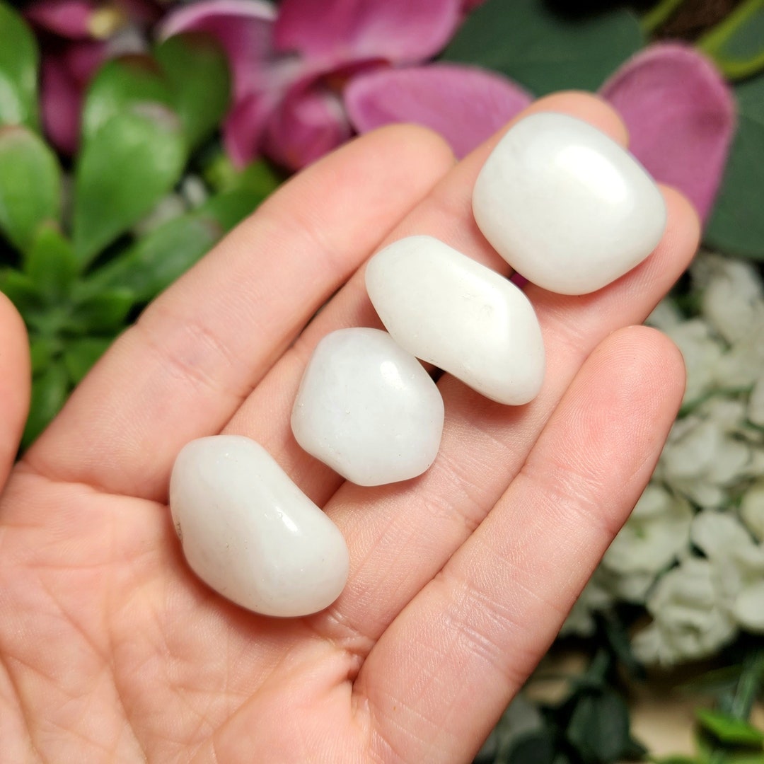 Dolomite Crystal - Dolomite Rock - White Dolomite - Dolomite Tumble ...