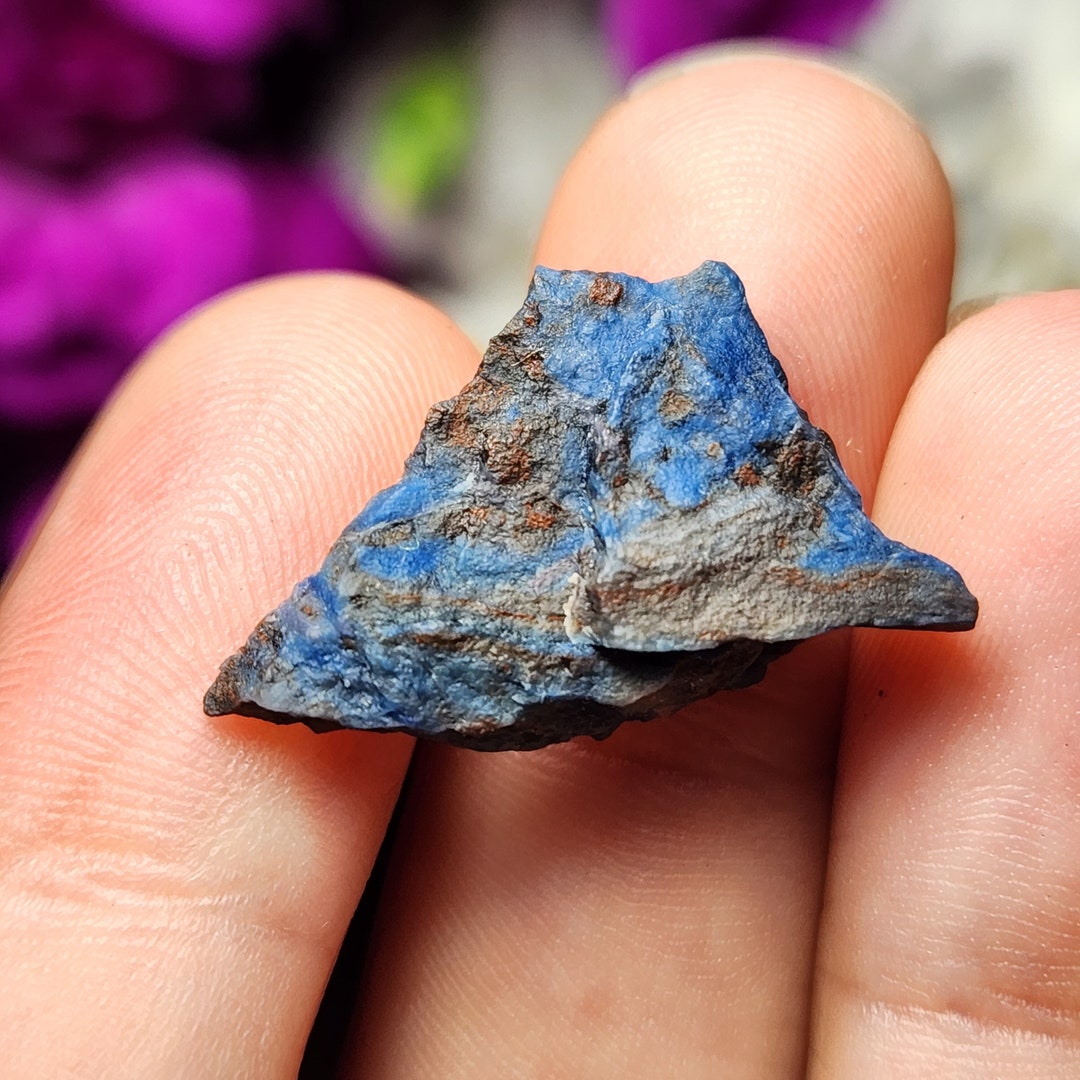 Blue Richterite Crystal / Blue Richterite Stone / Natural Blue - Etsy