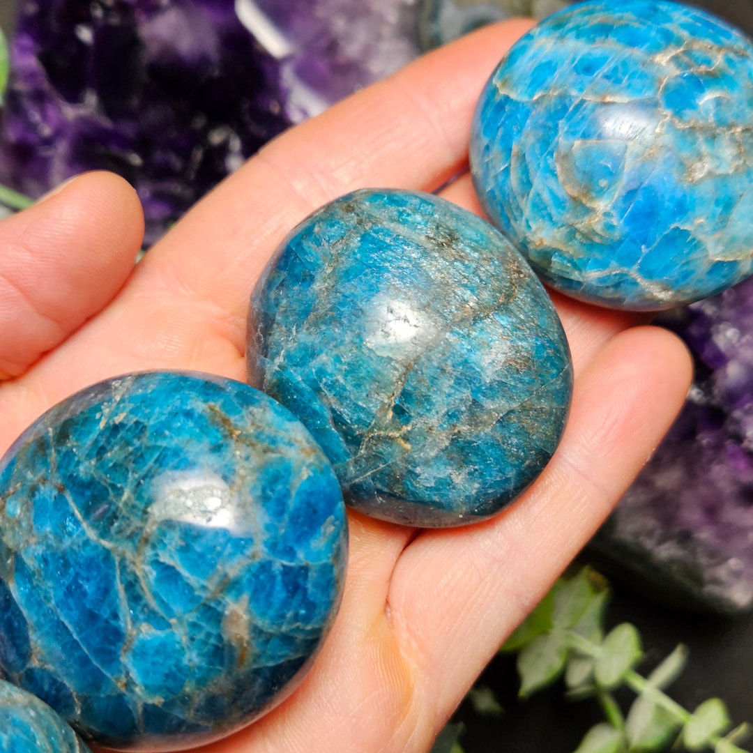 Blue Apatite - Polished Blue Apatite Crystal - Blue Apatite Palm Stone ...