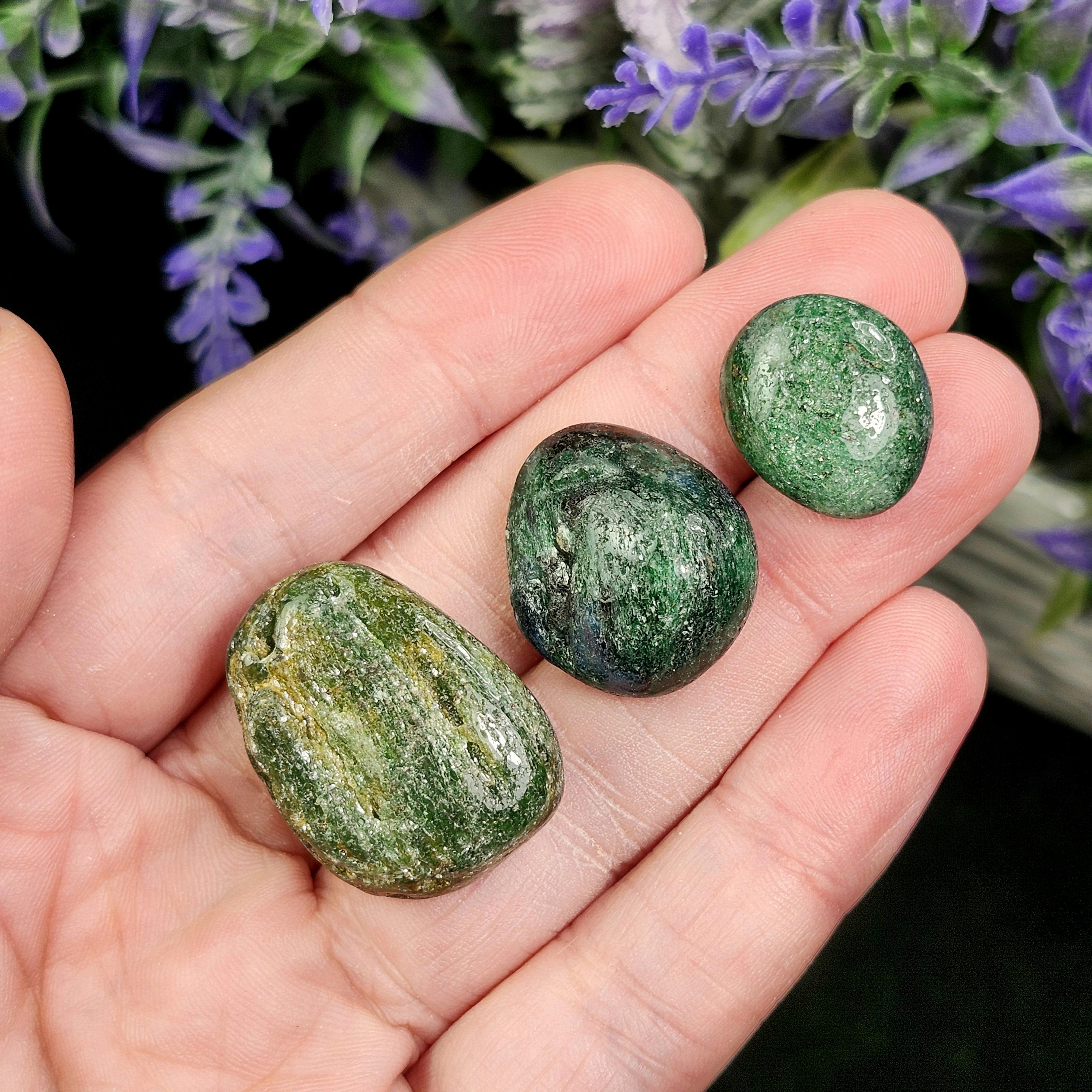 Muscovite & Fuchsite Crystal - Muscovite Mica - Green Fuchsite ...