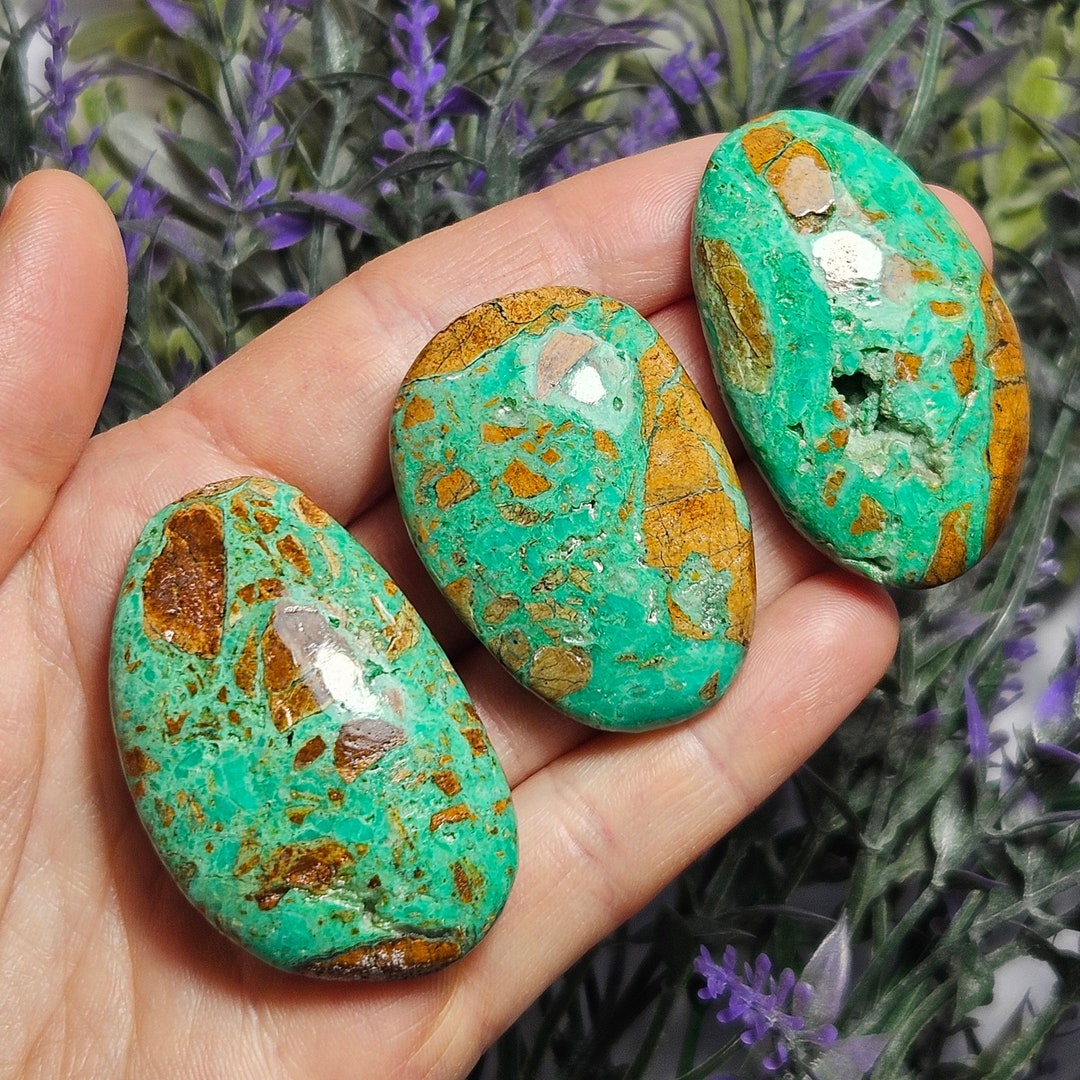 Green Smithsonite Palm Stone - Smithsonite Crystal - Smithsonite Stone ...