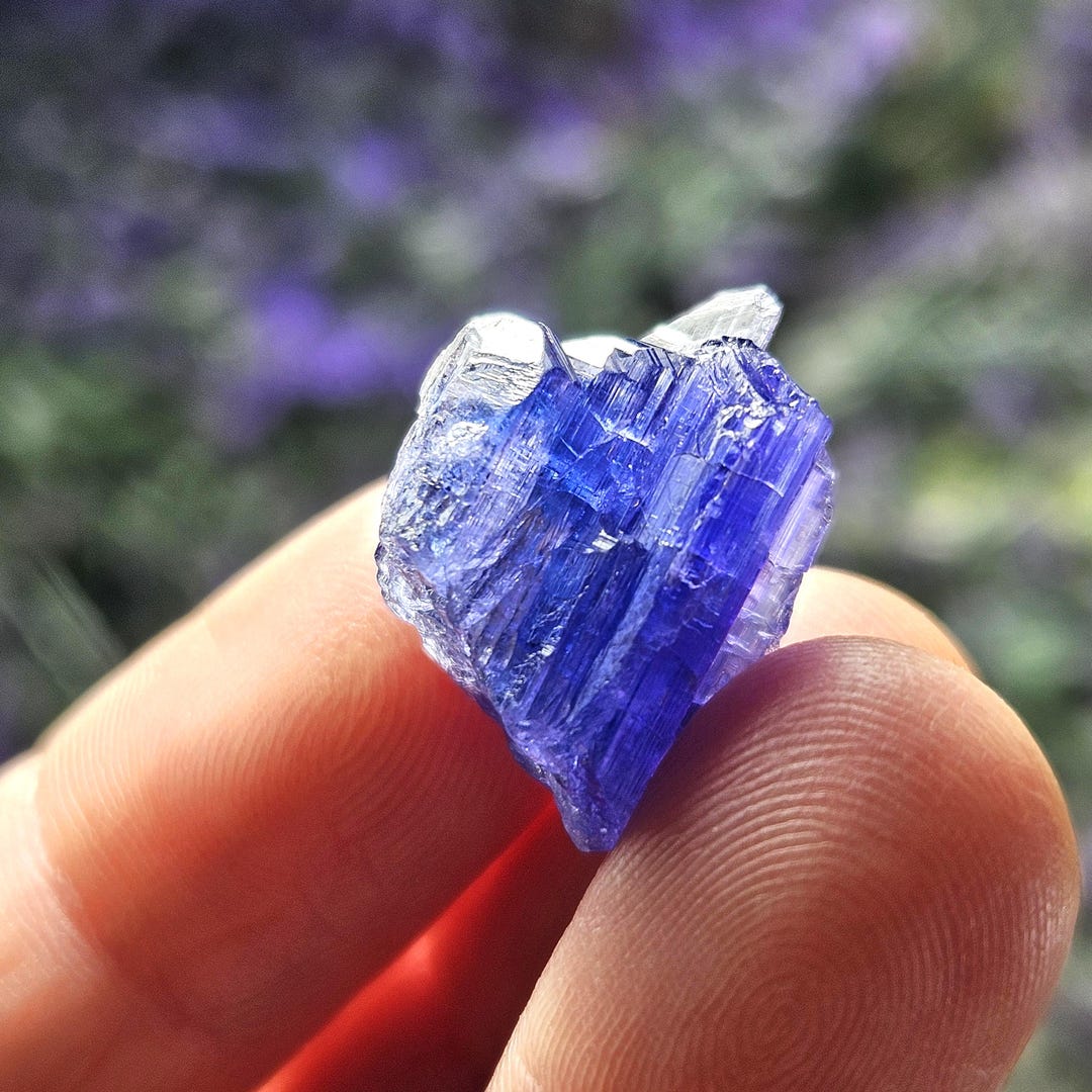 Tanzanite Crystal - 3.5 Gram Tanzanite - Tanzanite Gemstone - Synergy ...