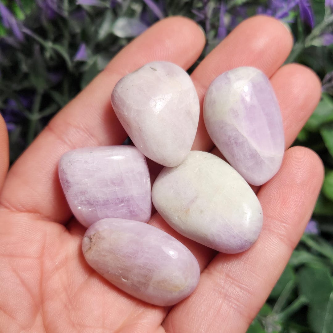 Tumbled Kunzite Crystal - Purple Kunzite - Kunzite Crystals - Kunzite ...