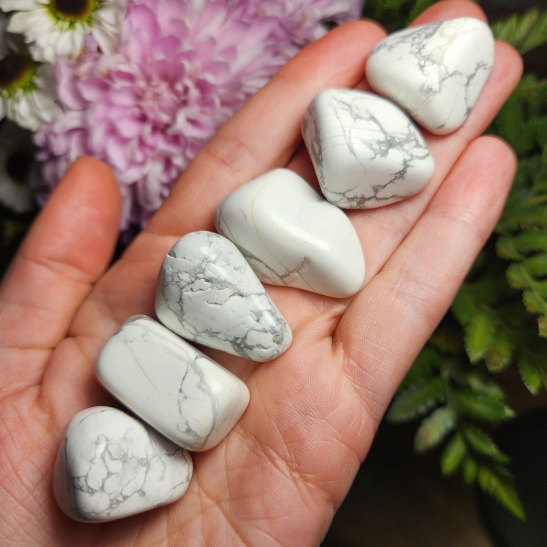 Howlite Crystal - Tumbled Howlite - Howlite Stone - Polished Howlite ...