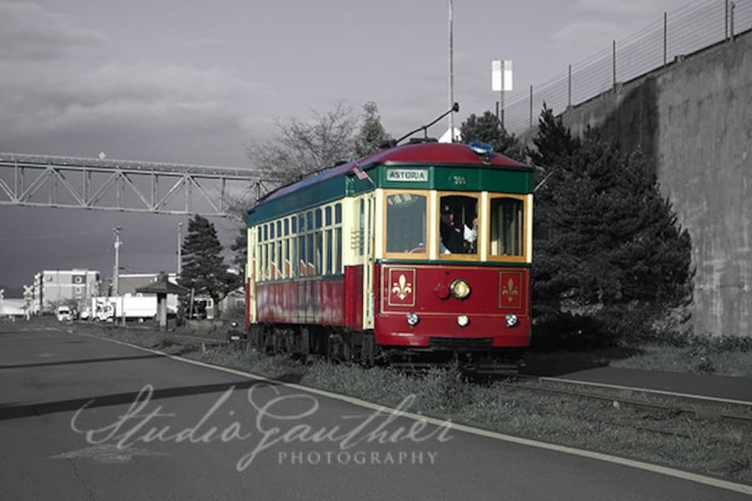 8x10 PHOTO Astoria Trolley Oregon, Red Trolley Car, Streetcar Art ...