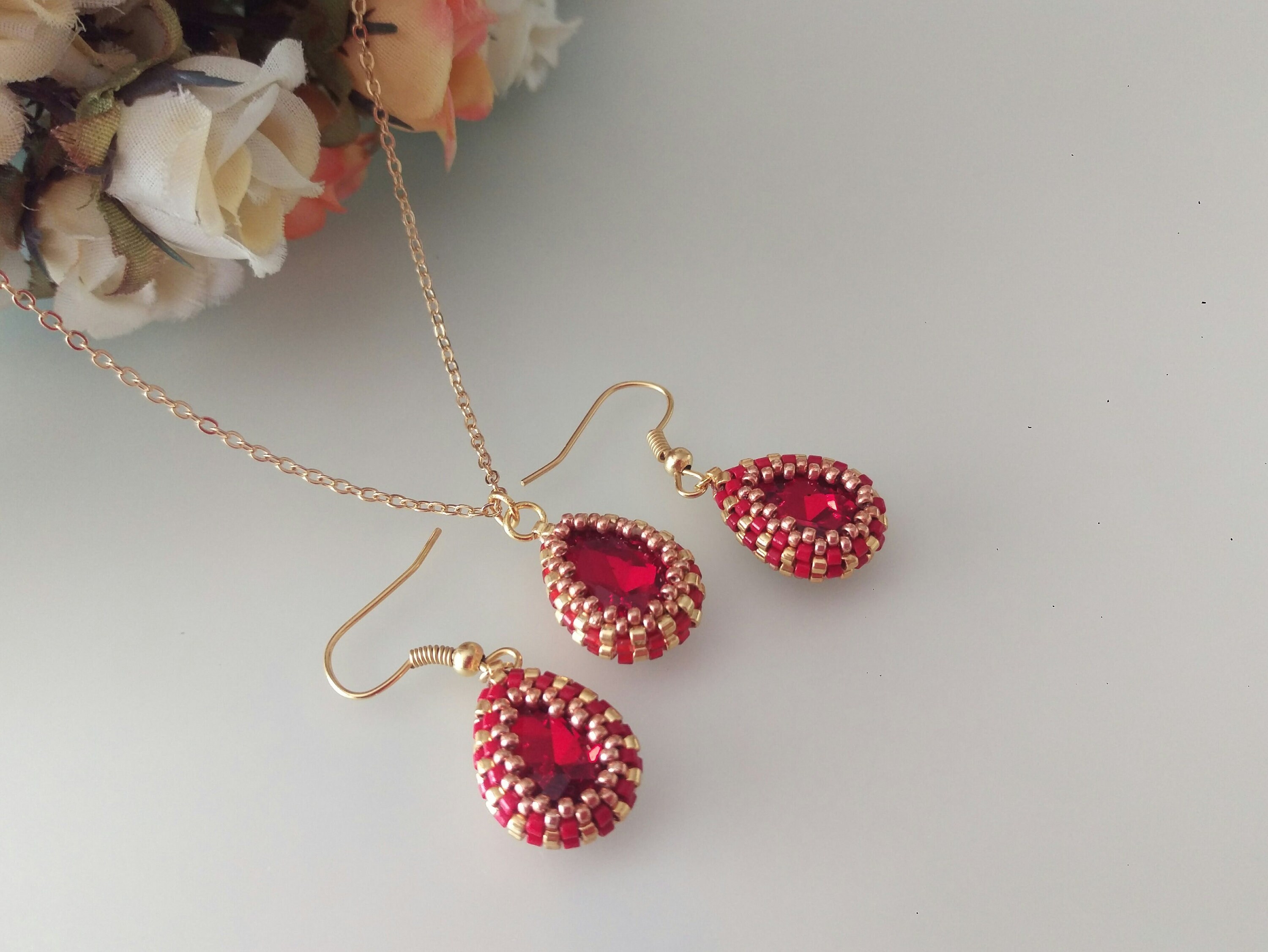 Red Crystal Jewelry Set: Miyuki Bead Necklace and Earrings - Etsy