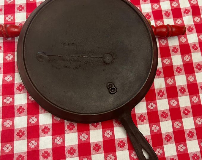 Antique Cast Iron Griddle W Gate Mark Heat Ring, 10 In. Raised No. 8 ...