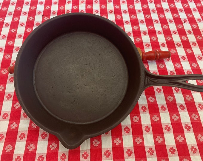 Antique Cast Iron SINGLE SPOUT Skillet #7 Gate Mark Heat Ring, Fancy ...