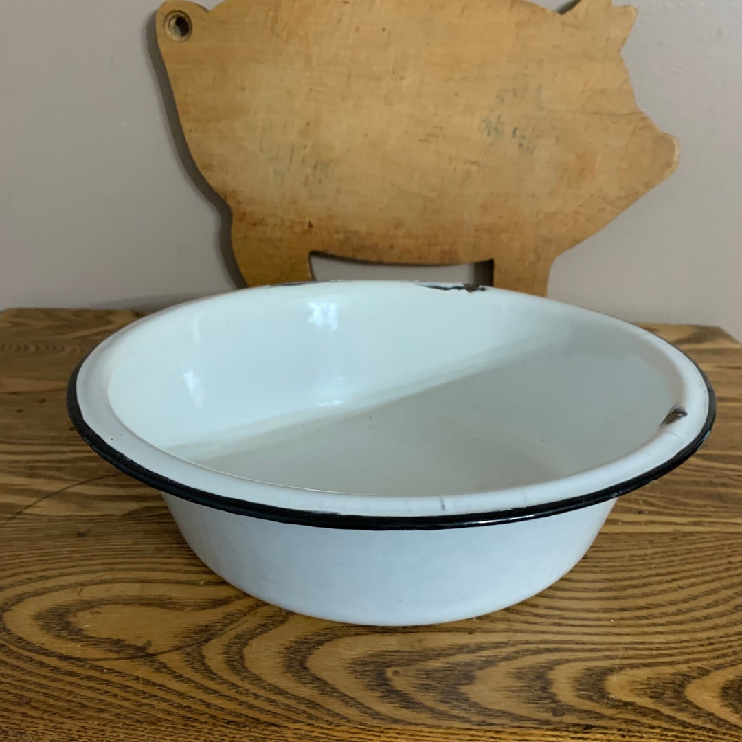 Vintage White & Black Enamelware Pan 10.5 Inch Diameter, 3 in Deep ...