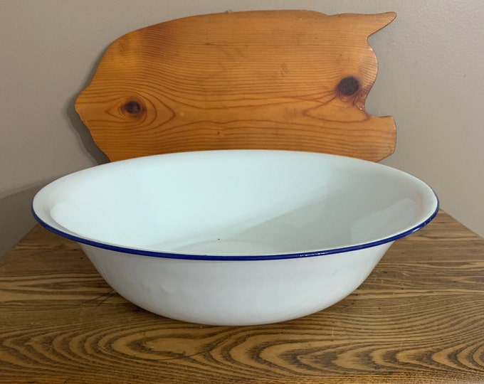 Vintage White Enamelware Dish Pan W Blue Trim, Round Enamel Wash Basin ...