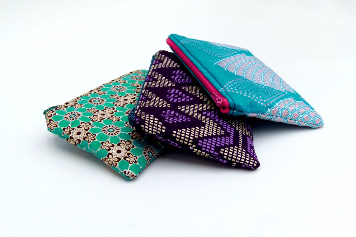 Handmade Purse in Emerald Green Fabric With Black Details & Gold ...