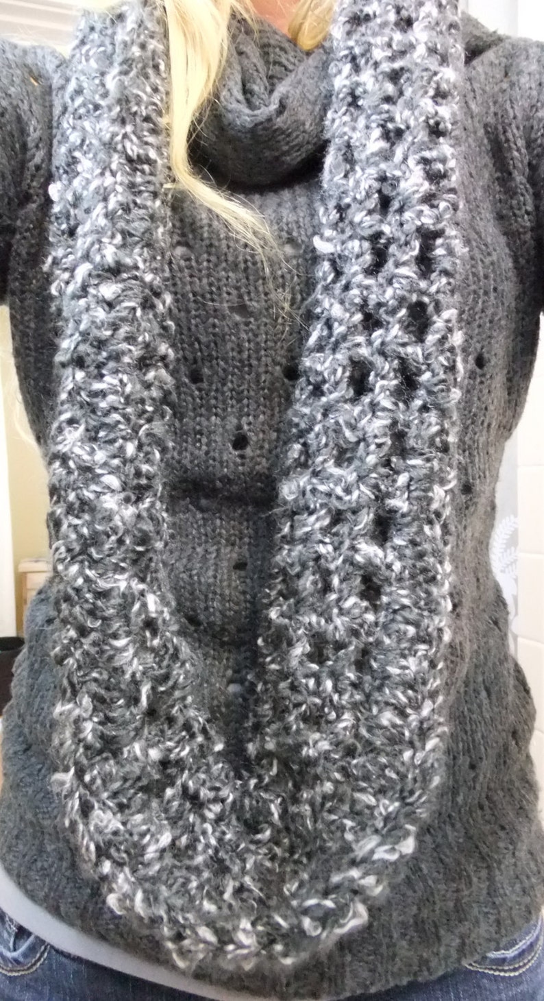 Ooh so Cozy Infinity Scarf Crochet Pattern - Cowl Crochet Pattern ...