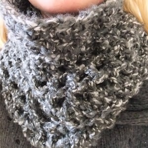 Ooh so Cozy Infinity Scarf Crochet Pattern - Cowl Crochet Pattern ...